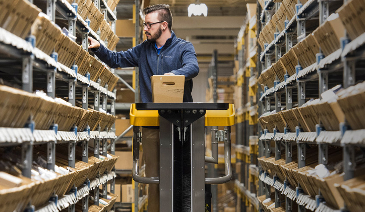 Aerial Lift | Sprint One Man Lift | Warehouse Lifts